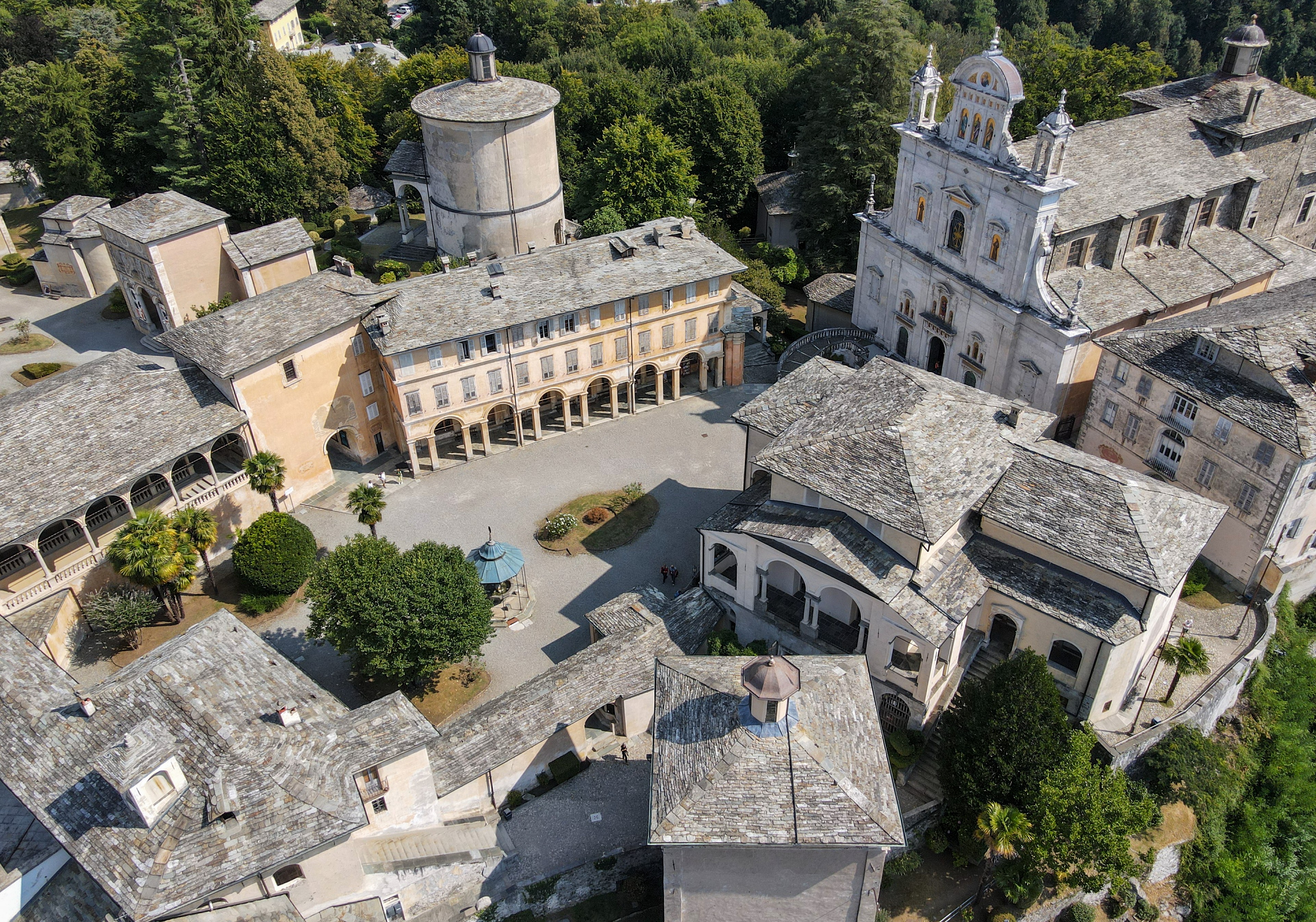 Vercelli, cuore della Via Francigena e capitale delle mondine | Visit ...